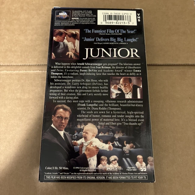 JUNIOR (VHS, 1994) Danny Devito Arnold Schwarzenegger Classic Comedy $7 ...