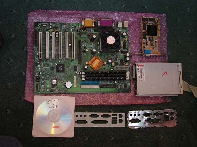 VINTAGE RETRO MSI K7T Turbo motherboard bundle Socket A 462 Duron, AGP ...