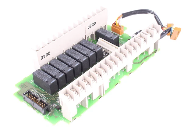 OMRON CPM1-20CDR CPM120CDR 2379871-3A 2379871-3A Sottoinsiemi Di Plc ...