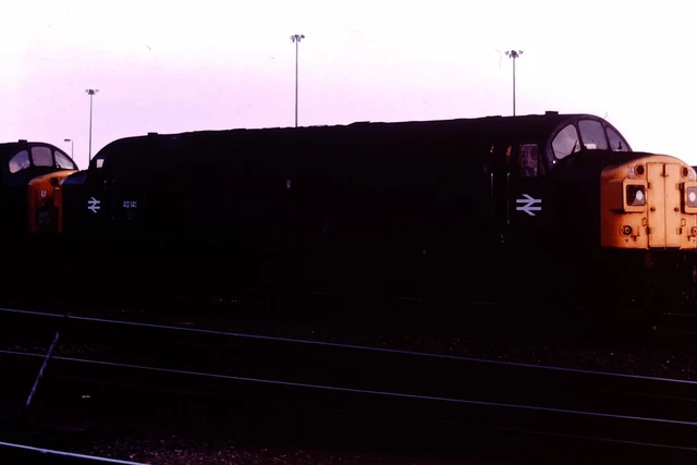 1981 BRITISH RAIL BR Diesel Electric 40141 Loco Railway Slide 992 £2.50 ...