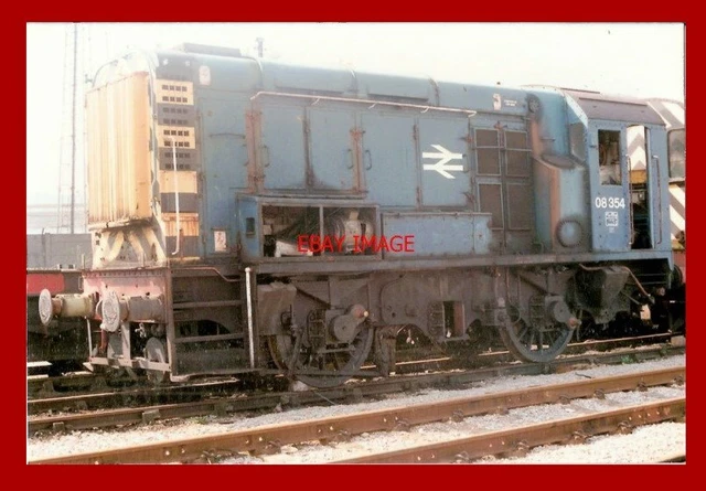 PHOTO BR Class 08 Shunter Loco No 08354 £1.65 - PicClick UK