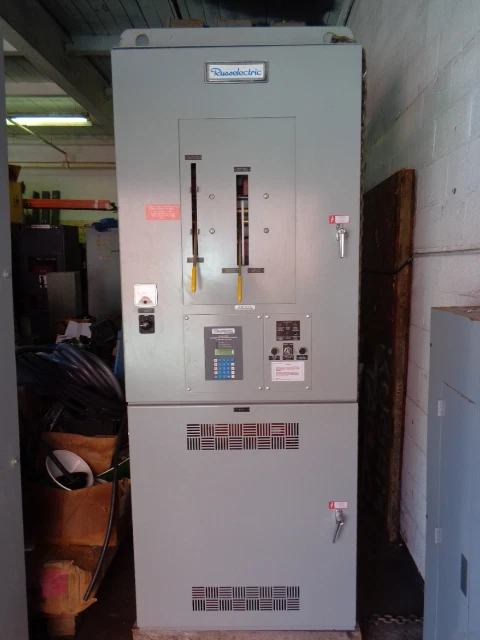 RUSSELECTRIC AUTOMATIC TRANSFER Switch RMT-8003CE 800A 277/480V 3Ph 4W ...