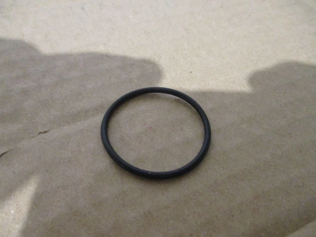 NEW GENUINE AUDI R8 Oil Cooler Pipe Joint O-Ring M30X2 WHT007432 £6.44 ...