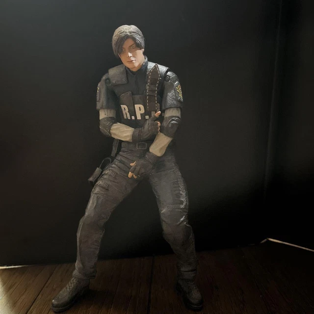 NECA RESIDENT EVIL 4 Leon S Kennedy RPD Uniform PVC $107.00 - PicClick