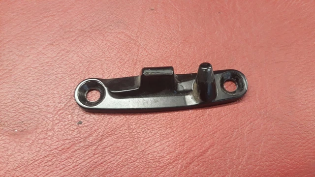VW TRANSPORTER T5 T6 Right Side Sliding Door Catch Locking Pins Plate £ ...