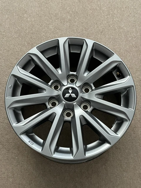 GENUINE MITSUBISHI L200 Series 5 17 Inch Alloy Wheel 2015 On £145.00 ...