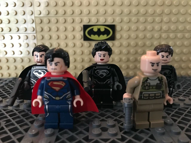 MINIFIGURINES LEGO 76003 Superman La bataille de Smallville EUR 35,00 ...