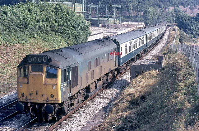 ORIGINAL 35MM SLIDE BR Class 25 no. 25220 at ??? +rights for use £4.99 ...