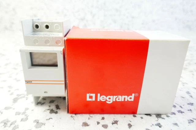LEGRAND 03788 (MICROREX D22) ZEITSCHALTUHR 220 - 240VAC 50/60Hz EUR 69 ...