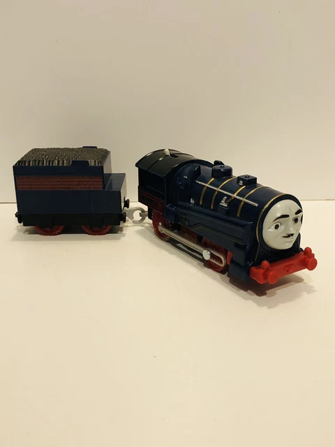 THOMAS AND FRIENDS Trackmaster Lorenzo Train And Tender Christmas ...