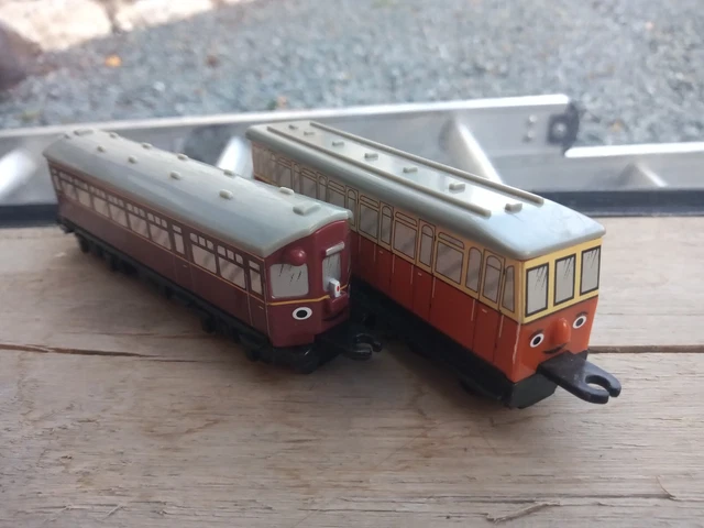 ERTL THOMAS THE Tank Engine & Friends Catherine and Isabel Mountain ...