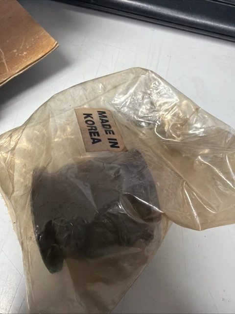 GM GENUINE PARTS 20908399 Bushings - Rack and Pinion Mount Bushing AFCH ...