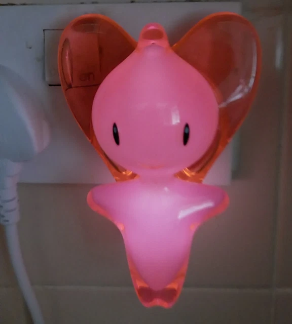 LIGHT UP PLUG In Cute Pink Light £1.13 - PicClick UK
