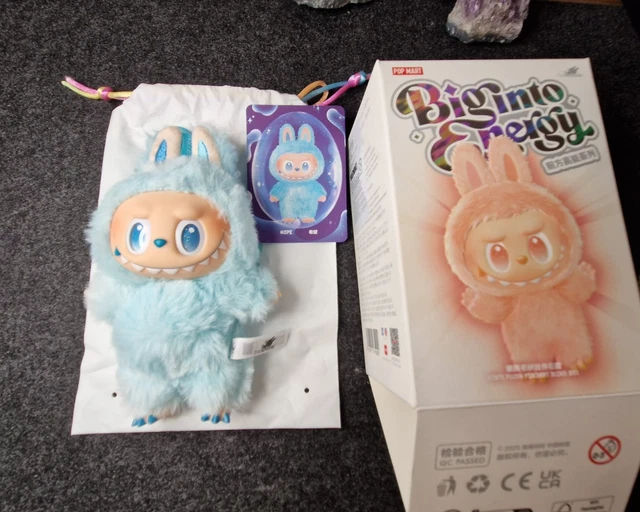 POPMART ORIGINAL LABUBU Big into Energy Labubu HOPE The Monsters Blau ...
