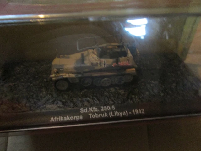 SD KFZ 250/5 Afrikakorps Tobruk (Libya) - 1942 Tank Army Vehicle Model ...