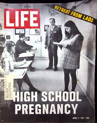 HIGH SCHOOL PREGNANCY - Life Magazine, April 2, 1971 £7.08 - PicClick UK
