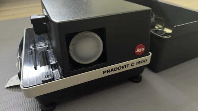 LEICA PRADOVIT C 1500 35mm Slide Projector £63.12 - PicClick UK