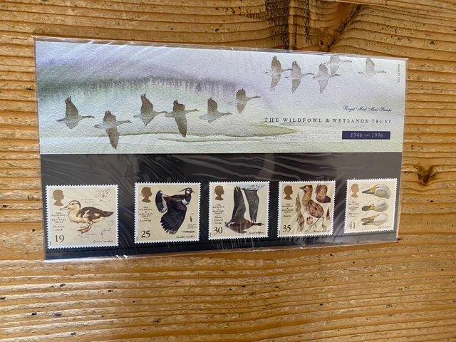 ROYAL MAIL PRESENTATION Stamp Set - Wildfowl & Wetlands Trust £1.99 ...