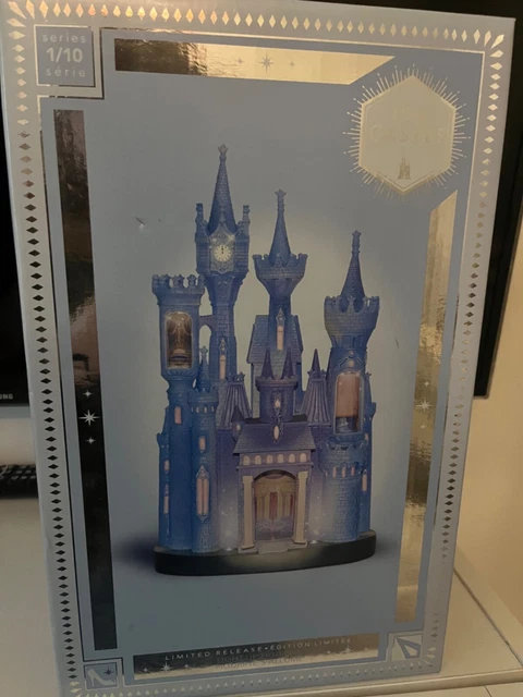 DISNEY CASTLE COLLECTION Light Up Cinderella Castle Figurine £250.00 ...