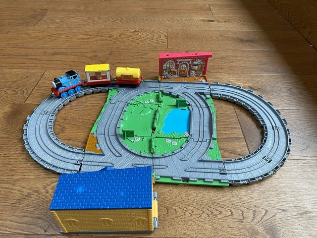 THOMAS THE TANK engine train set Sodor island fold-up £1.99 - PicClick UK
