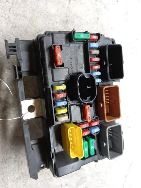 BOITIER SERVITUDE MOTEUR (BSM) CITROEN C3 2 PHASE 2 EUR 60,00 - PicClick FR