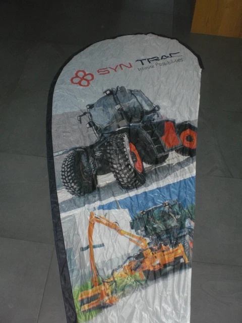 SYN TRAC GERÄTETRÄGER Fahne, Werbung original aus Insolvenz ( A 170 ...