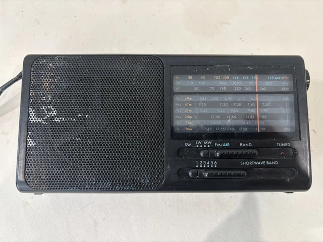SAISHO VINTAGE 1980'S Radio SW3000 Portable 9 Band MW/LW/SW 1-6 FM/FM ...