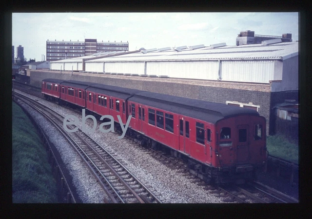 ORIGINAL 35MM SLIDE - London Underground 'Q' stock at Deptford Wharf ...