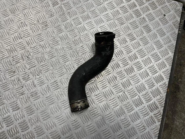 MERCEDES-BENZ C W204 A2045281682 Tuyau de Refroidisseur Intermédiaire ...