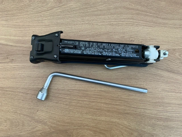 GENUINE MERCEDES C E CLASS W204 W205 W212 W213 W207 AMG Jack + Wheel ...