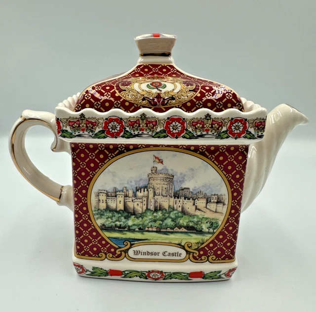 SADLER WINDSOR CASTLE Teapot Made in England Vintage Ceramic Royal ...