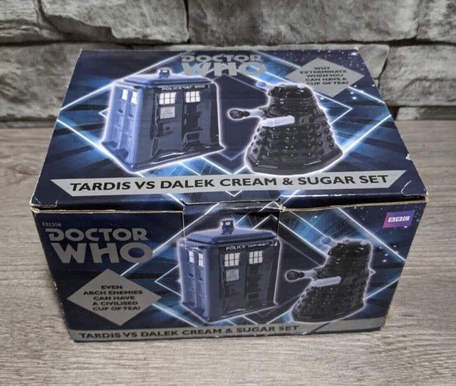 DOCTOR DR. WHO Tardis vs Dalek Ceramic Cream & Sugar Set Figurine Decor ...