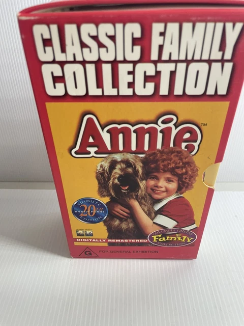CLASSIC FAMILY COLLECTION VHS box Set Annie & Oliver 20th Anniversary ...