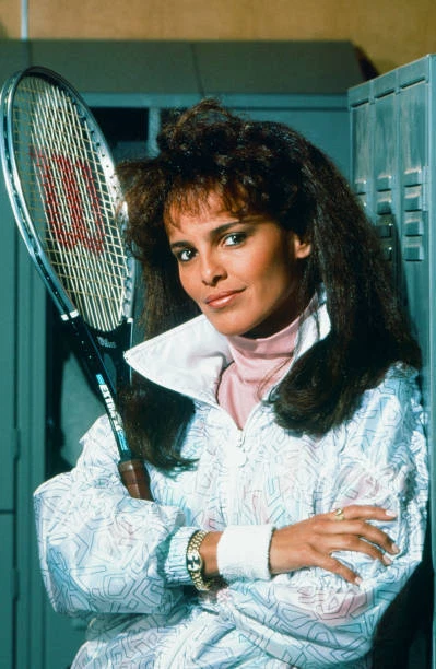 SHARI BELAFONTE IN Perry Mason & the All-Star Assassin 1989 OLD TV ...
