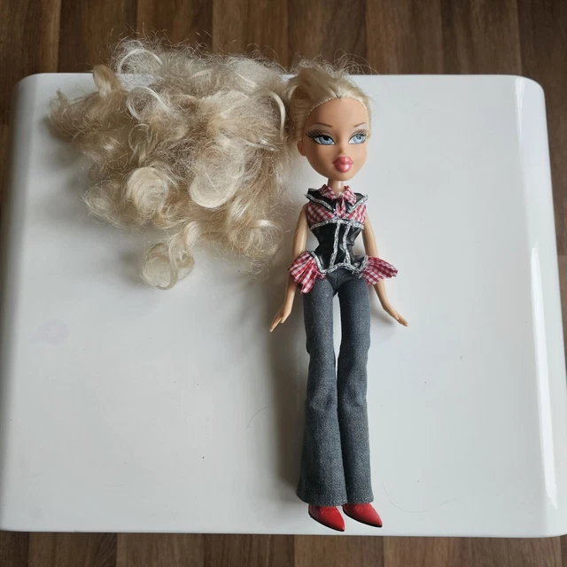 BRATZ CLOE RODEO Rocker Cowgirl Western Fashion Vintage MGA Doll Figure ...