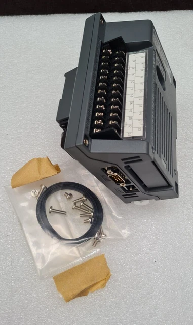 SCHNEIDER ELECTRIC JUNCTION box for hand-held terminal XBTZGJBOX ...