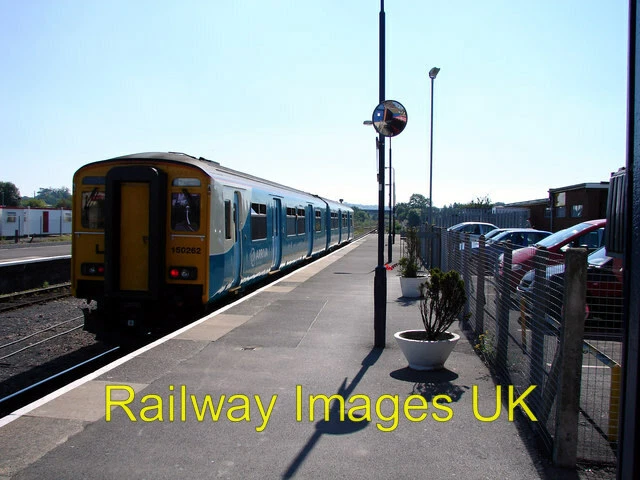 RAILWAY PHOTO CLASS 150 DMU Carmarthen Station c2005 £2.00 - PicClick UK