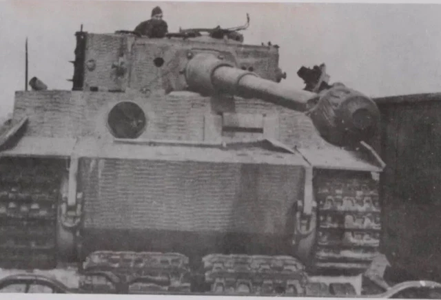 FOTO JA WEHRMACHT Panzer tank Panzerkampfwagen Tiger Tigerpanzer Waggon ...