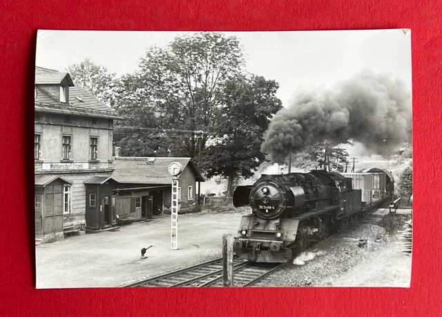 DDR EISENBAHN FOTO 1986 Dampflok BR 50 3688-4 am Bahnhof Walthersdorf ...