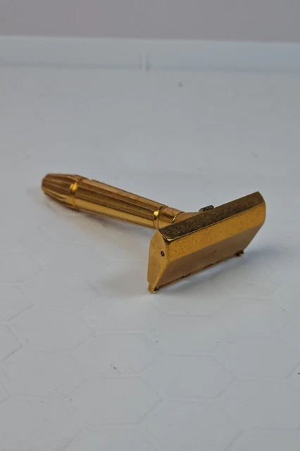 VINTAGE GEM MICROMATIC Flying Wing Bullet Tip Single Edge Razor Gold ...