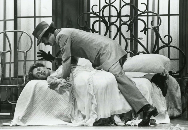 MICHAEL DEVLIN VALERIE Masterson "Les Noces De Figaro" Photo Opera Ep ...