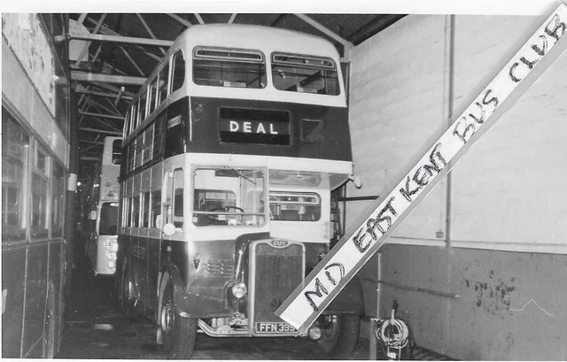 EAST KENT BUS Photograph Guy Arab Ffn 399 Westwood 1982 Postcard Size £ ...