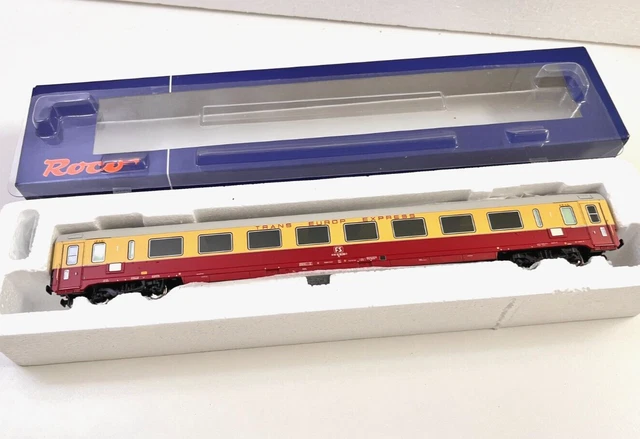 ROCO 45906 CARROZZA salone Az tipo Gran Confort/TEE FS, logo TV ep IV V ...
