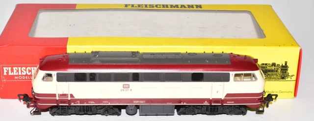 FLEISCHMANN H0 4234 BR 218 217-8 (V160) Diesellok rot/beige der DB in ...
