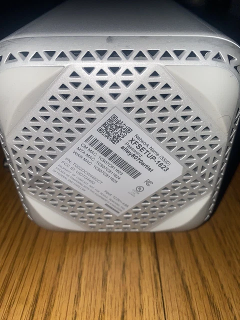 XFINITY HOME WIFI Router Modem 4-Ports White XB7-CM With Power Adapter ...