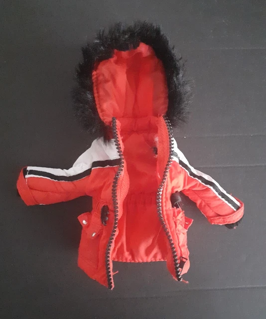 RAINBOW HIGH DOLL Clothes. Ruby Anderson Winter Break Fab Red Coat ...