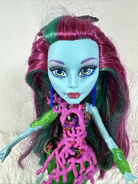 MONSTER HIGH GREAT Carrier Reef Posea Reef Mermaid Doll Near Complete ...
