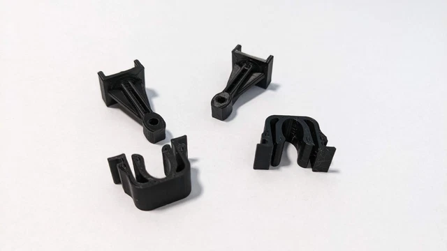 4X RETAINING CLIP Mount for Front Panel Case Lian-Li Lianli PT-JT03 New ...
