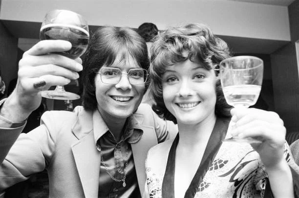 DEBORAH WATLING DOCTOR Who TV series actress OLD PHOTO 13 $7.65 ...