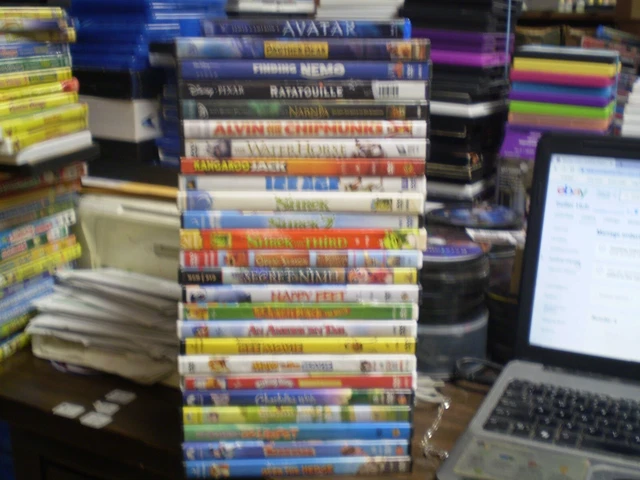 (25) CHILDREN'S ANIMAL DVD Lot: (4) Disney Ice Age (3) Shrek Avatar ...